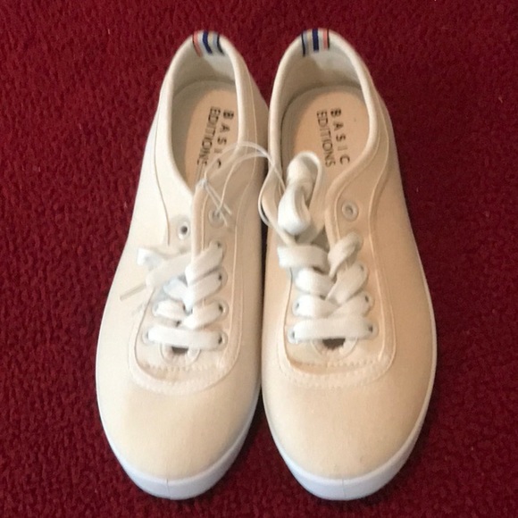 Basic Editions | Shoes | New Basic Editions Size 7 Sneakers Cream Color | Poshmark